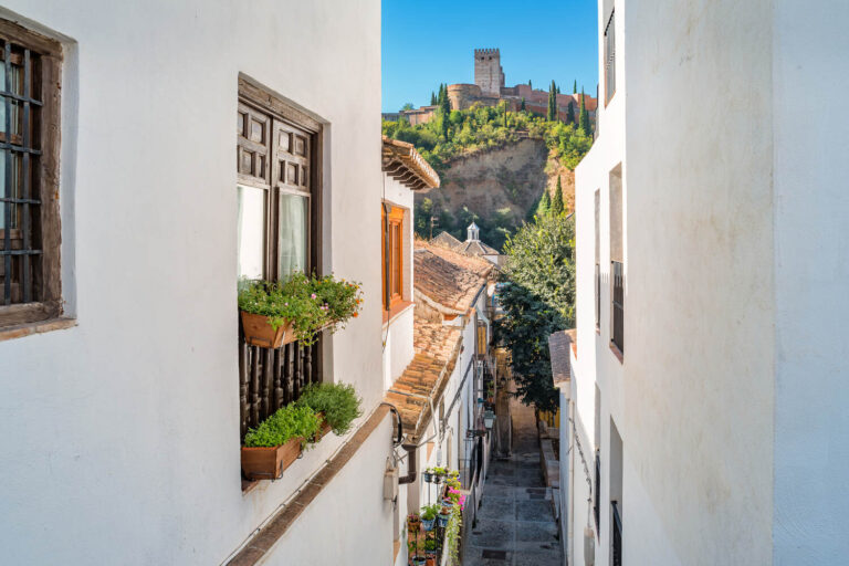Malaga or Granada - Which is Better to Visit in 2024?